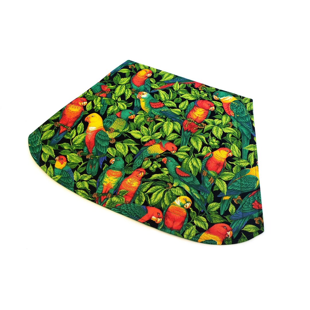 Parrots Wedge Placemats: Set of 4 Cloth Mats With Tropical Birds and ...