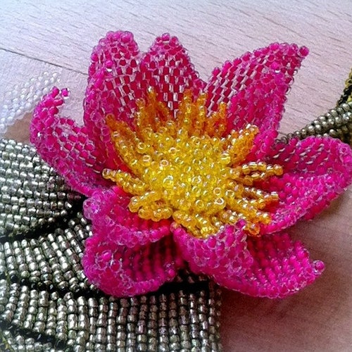 Pattern & Tutorial for Beaded Lotus / Water Lily DIY Artisan - Etsy