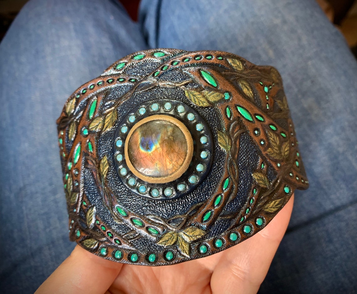 Hand Tooled Leather Elven / Wiccan / Pagan / Druid's - Etsy