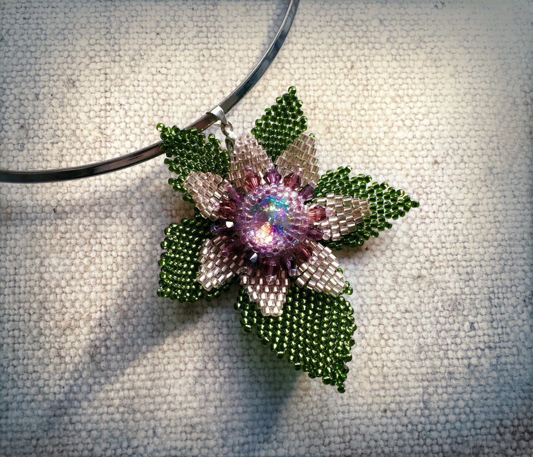 Pattern for Peyote Beaded Flower on a Leaf Pendant - Artisan Jewelry ...