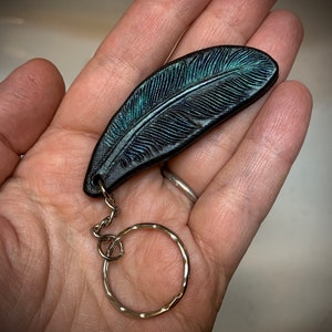 Tooled Leather Raven Feather Key Holder - Hand Tooled Leather Key Fob ...