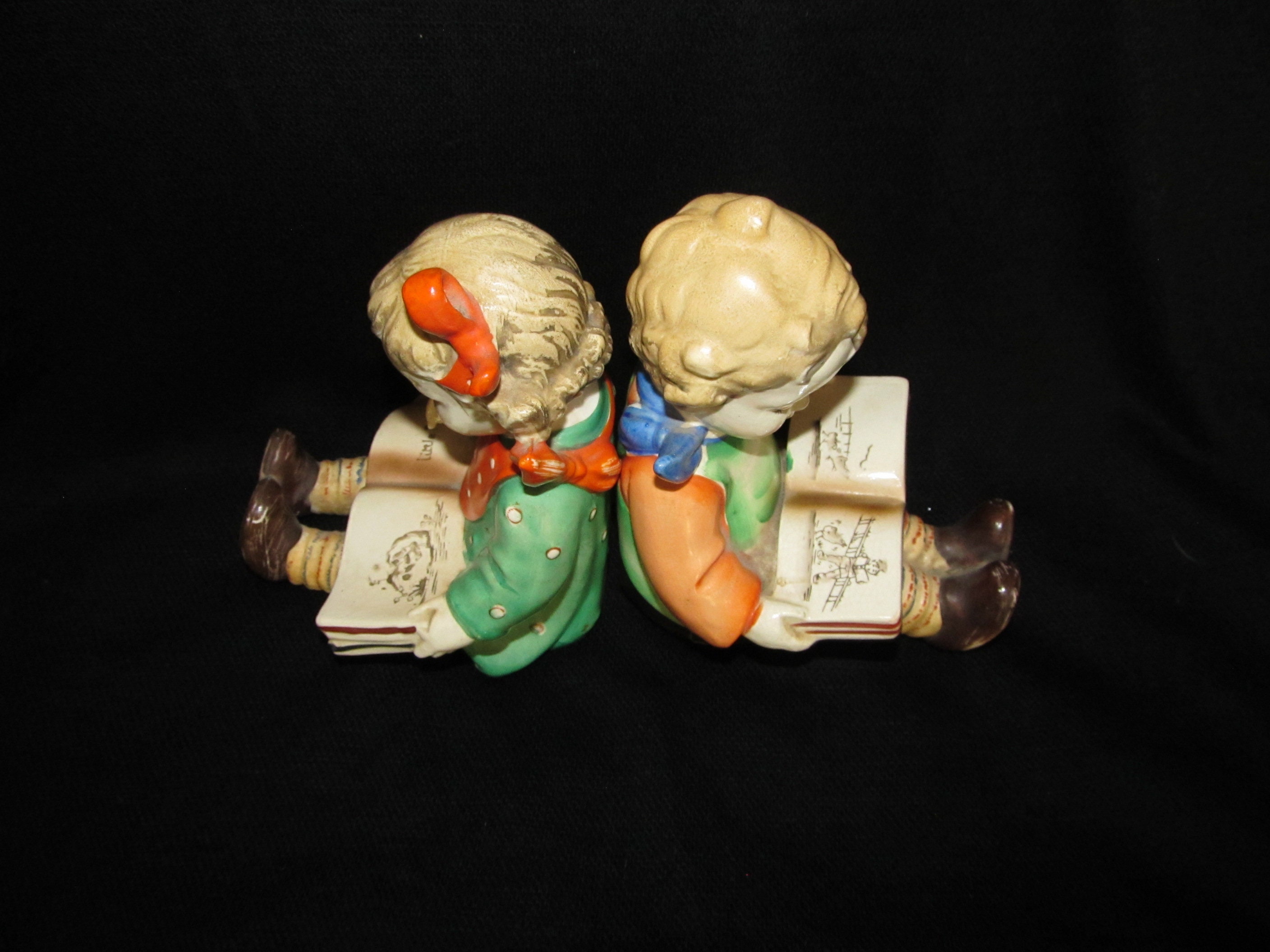 Vintage Ceramic Boy and Girl Reading Bookends - Etsy