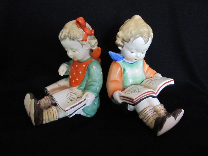 Vintage Ceramic Boy and Girl Reading Bookends - Etsy