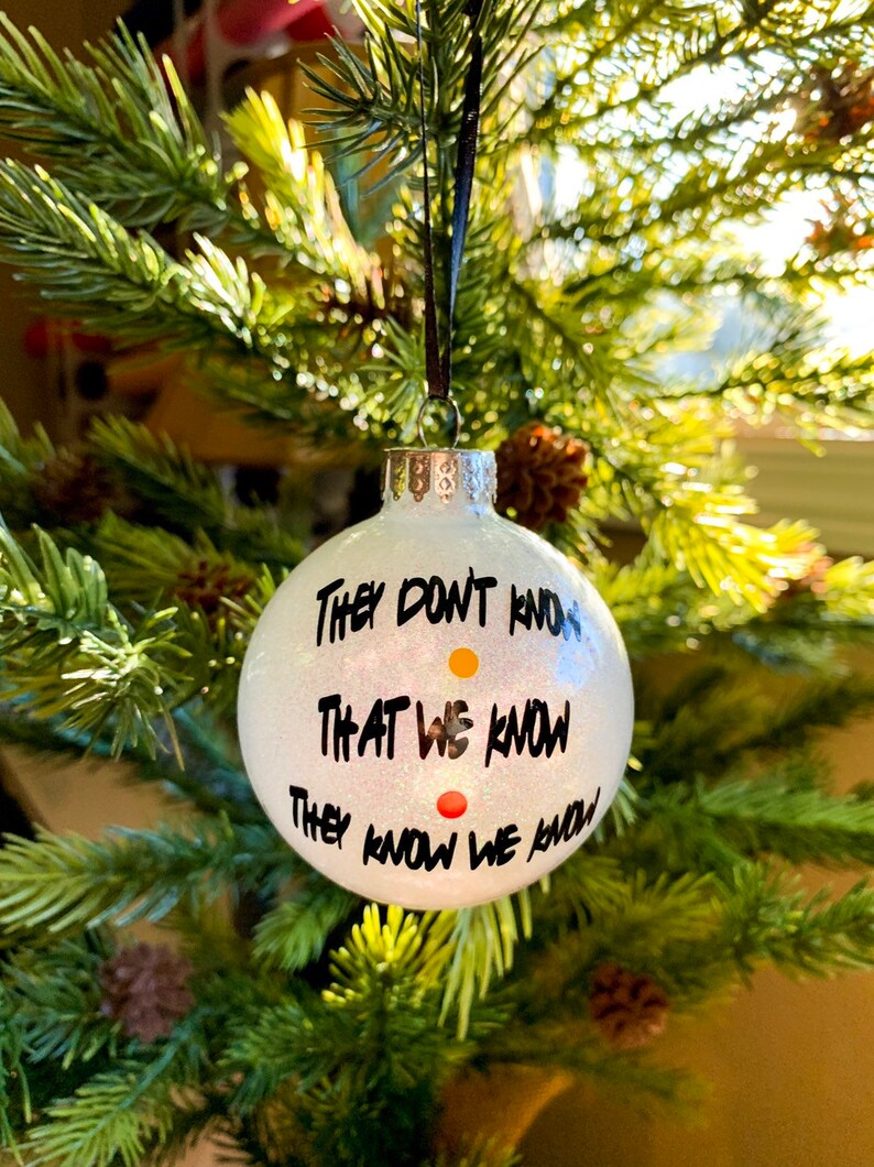 Friends ornaments store