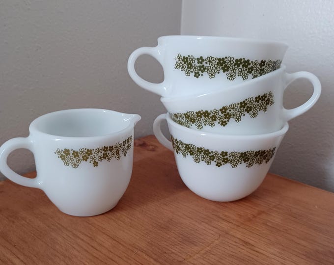 Pyrex Crazy Daisy Pattern. Set of Creamer With 3 Cups. Vintage Pyrex ...