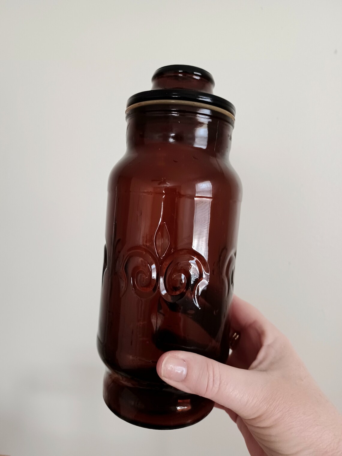 1970's Borden Cremora Amber Glass Canister, Apothecary Jar Fleur-de-lis ...