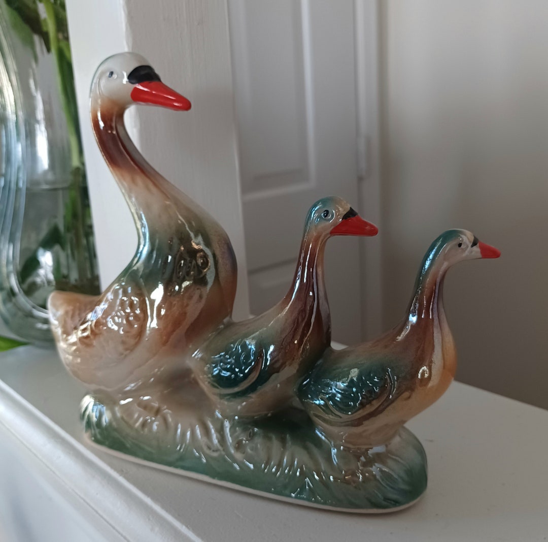 Vtg MCM 1970s Lusterware Geese Goose Goslings Glazed Ceramic Figurine ...