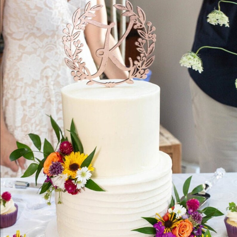 Wreath Wedding Cake Topper, Initial Cake Topper, Custom Wedding Cake ...