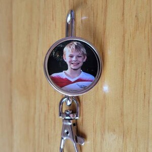 Your Photo Key Finder Logo Image Keyfinder Key Chain Find Keys Quickly ...