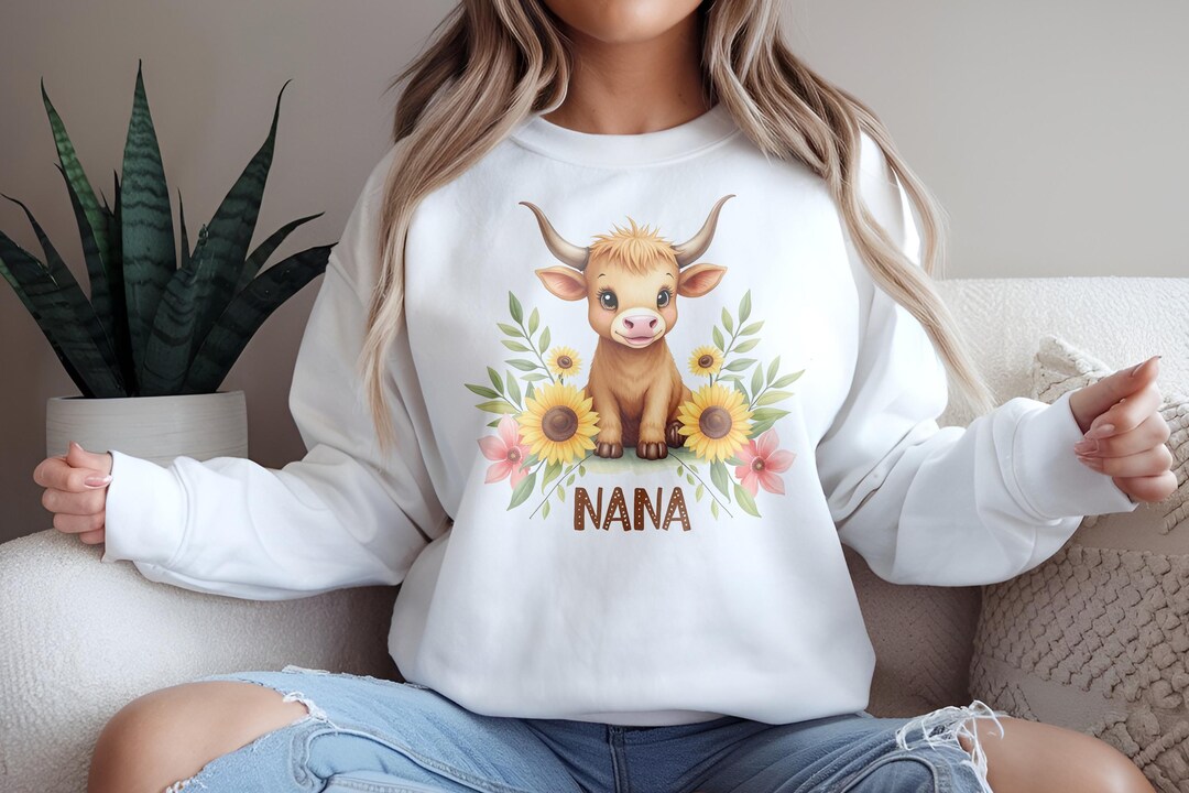Highland Cow PNG Cute Grandma Cow Sublimation Design Cowhide Art for ...