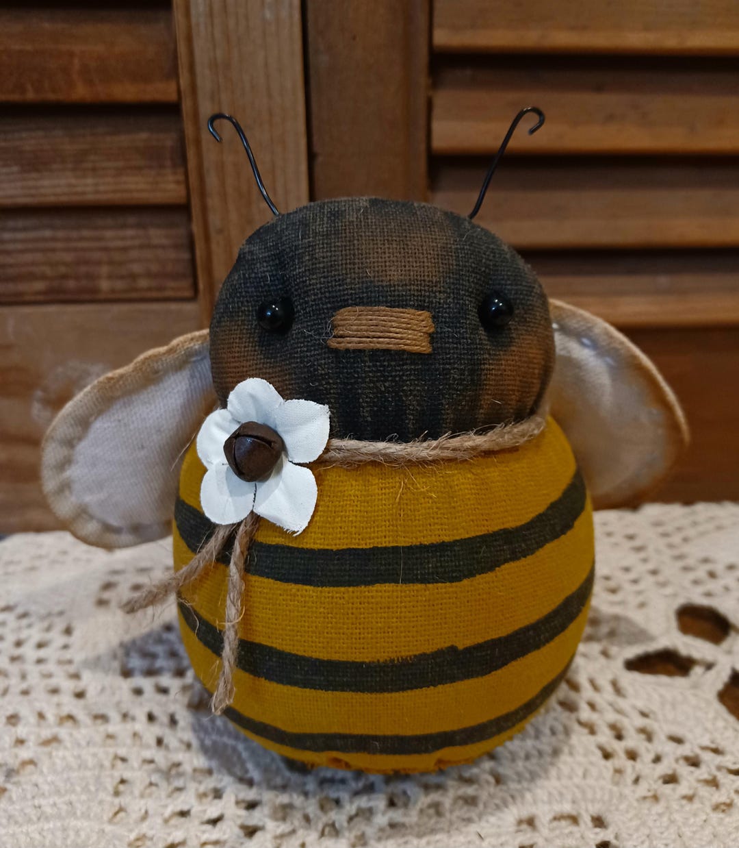 One Roly Poly Honey Bee*primitive Bee*bowl Filler*cupboard Tuck*summer ...