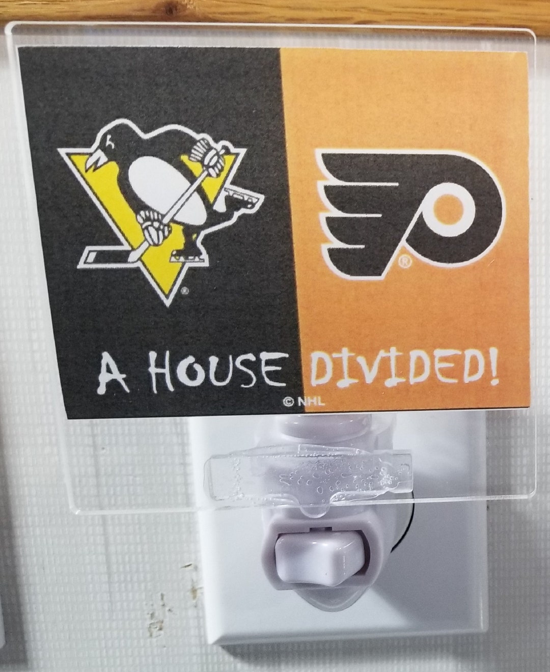 NHL House Divided Team Sports Nightlights - Handmade With Acrylic ...