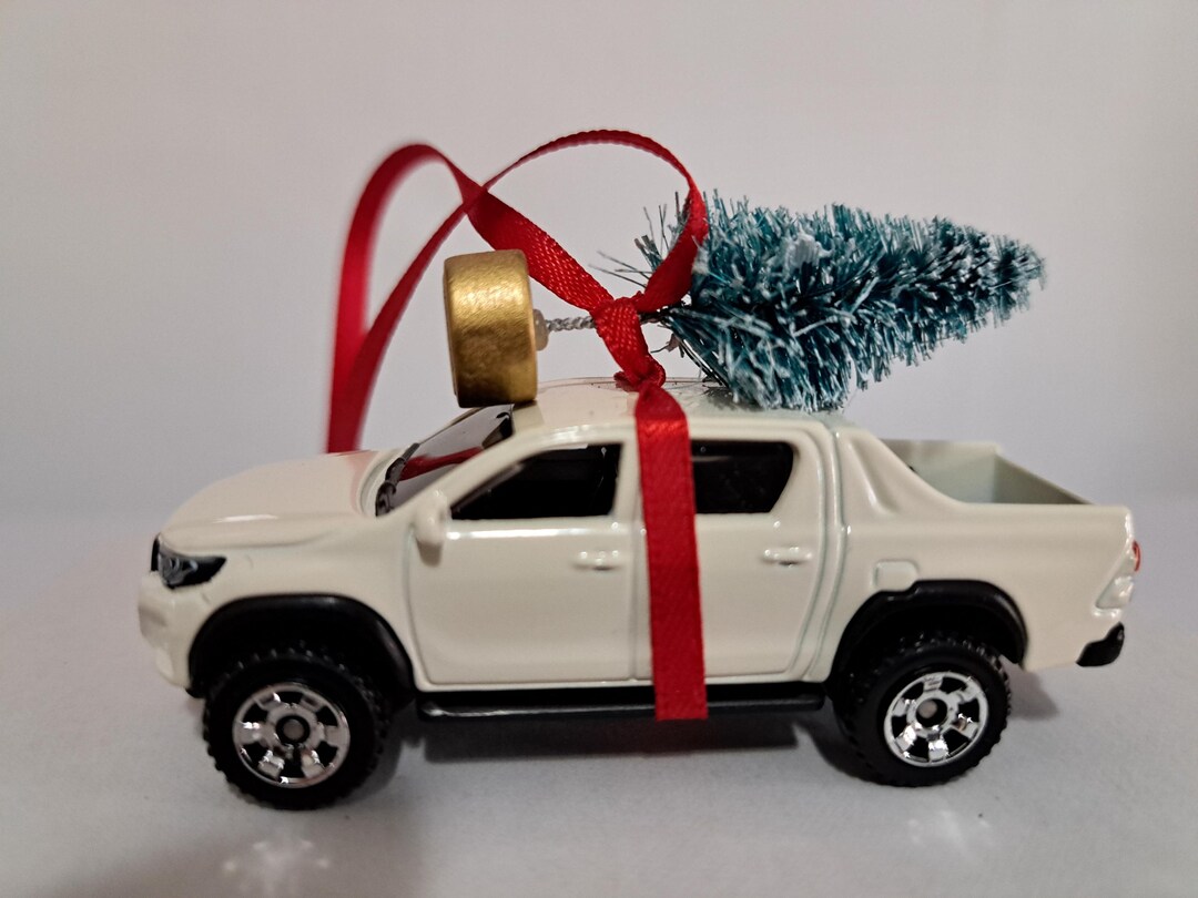 2018 Toyota Hilux With Christmas Tree - Etsy