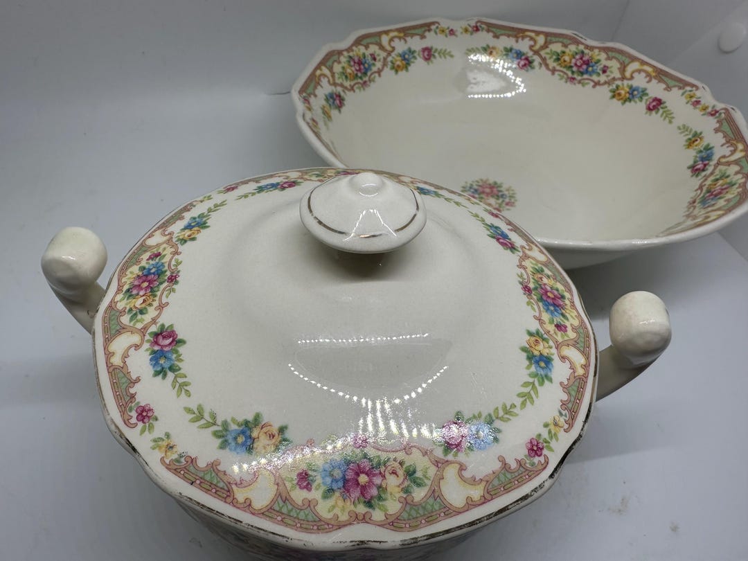 Mount Clemens Pottery “mildred” Pattern Serving Bowl and Lidded Sugar ...