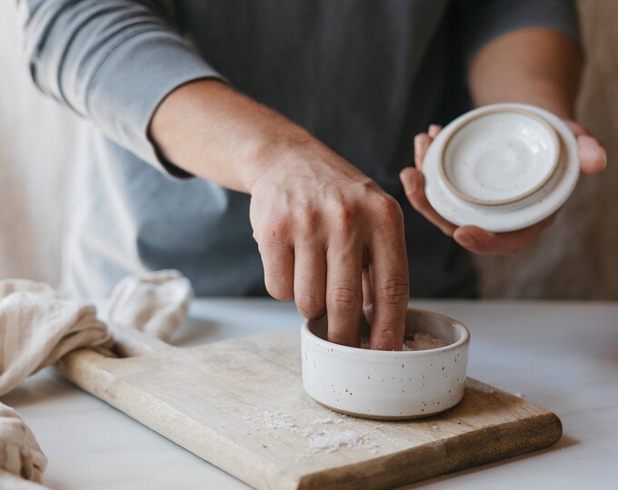 Speckled White Circle Top Salt Cellar - Handmade Ceramic Salt and ...