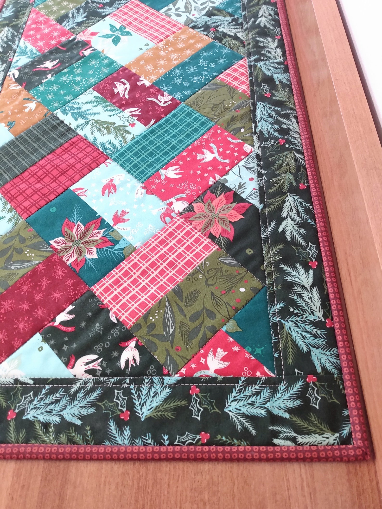 Pdf Table Runner Pattern Using 5 Inch Precuts or Scraps - Tillie Table ...