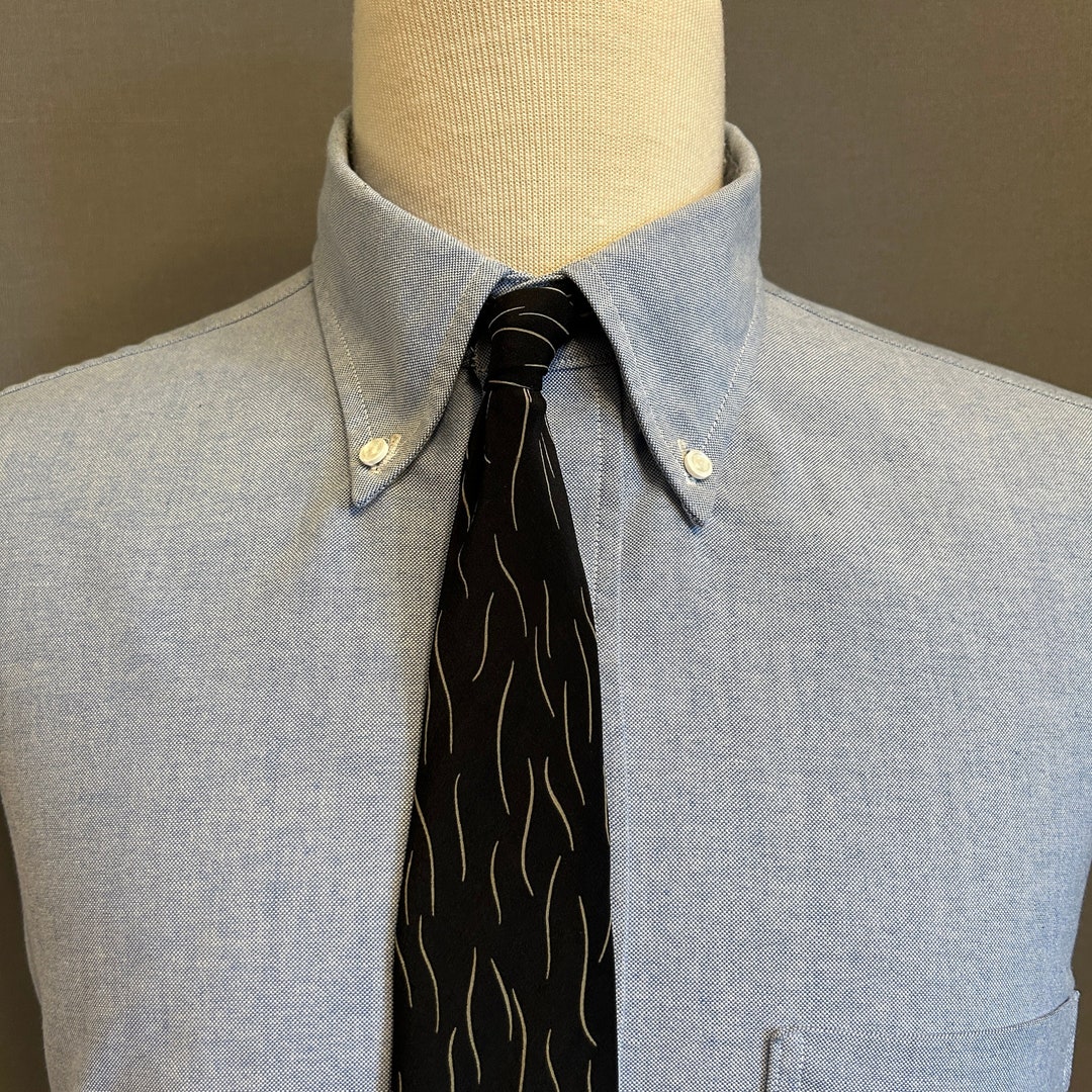 1980s Black + Gold Hatches Pattern Men's Italian Silk Tie - Etsy