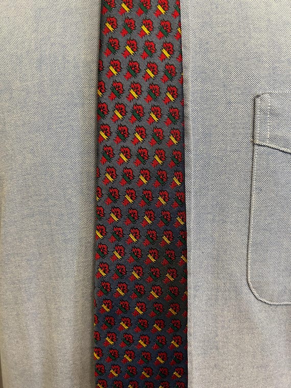 1960s Blue/Red/Gold Foulard Pattern Men's Silk + Dacr… - Gem
