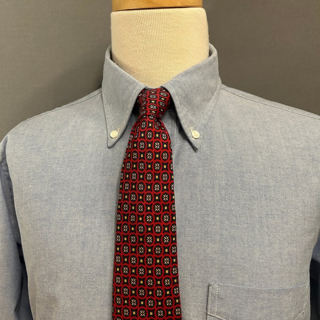 1980s Red/gold/navy Foulard Pattern Men's Silk Tie - Etsy
