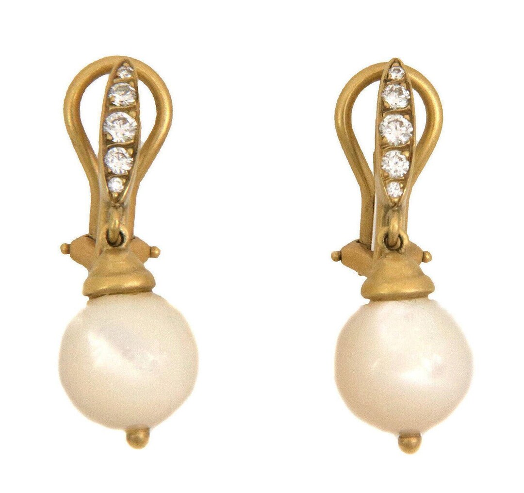24453 - Elizabeth Rand Diamond Mother of Pearl 18k Yellow Gold Clip on ...