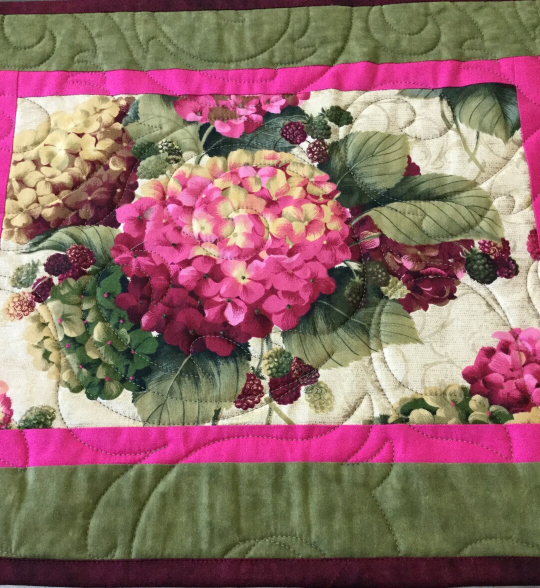 Quilted Hydrangea Placemats: Floral Table Linens, Set of 4 - Etsy