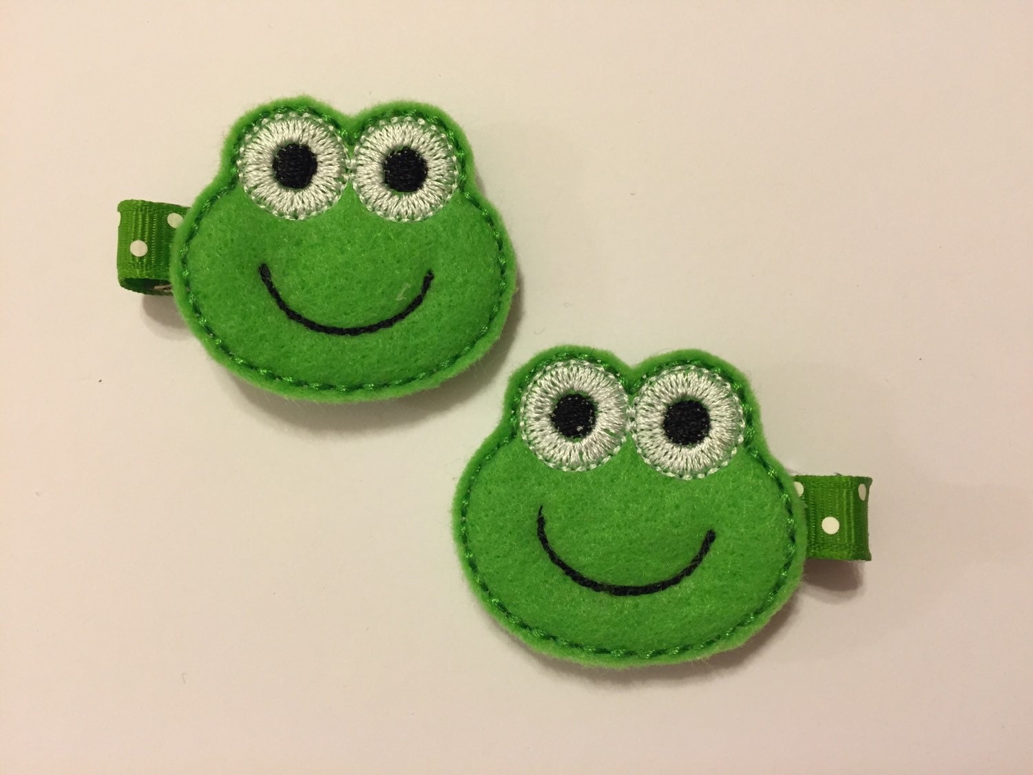 Cute Frog Clippies | Etsy