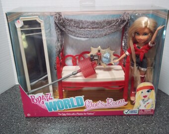 Bratz World Chloe's House Bratz Doll and Furniture in Box - Etsy