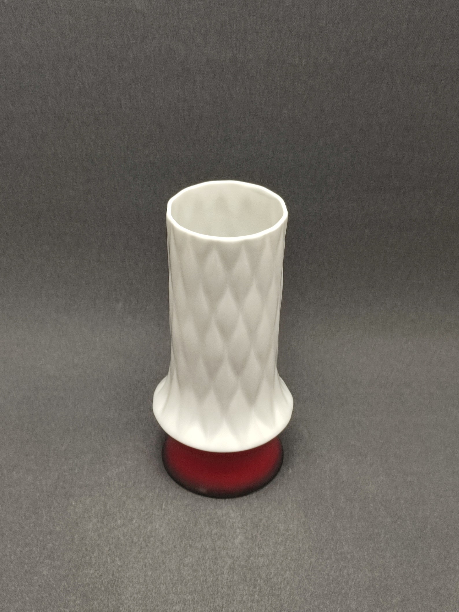 Plankenhammer Floss Bavaria Relief White/red Porcelain Vase Germany - Etsy