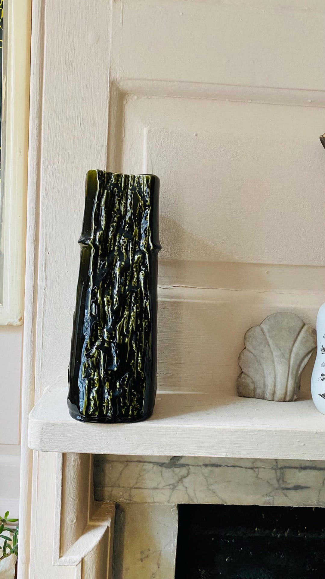 Vintage Arthur Wood Bracken Triangle Vase 1950s in Green Textured Tree ...