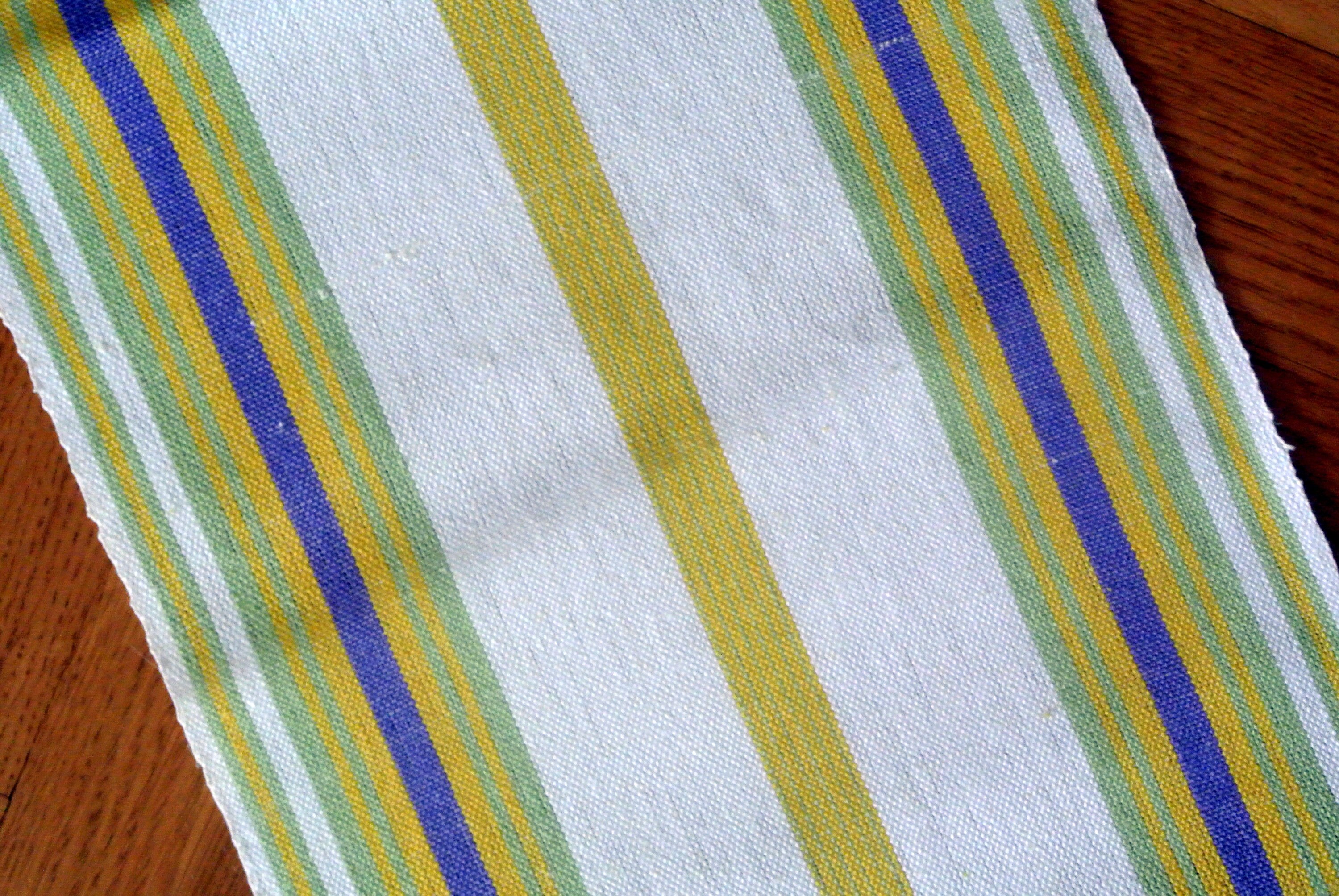 LONG Well Done Vintage 1980s Handmade Hand-woven Yellow/olive Green ...