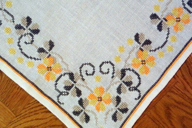 Well Done Vintage 1960s Rectangular Handmade Cross-stitch - Etsy