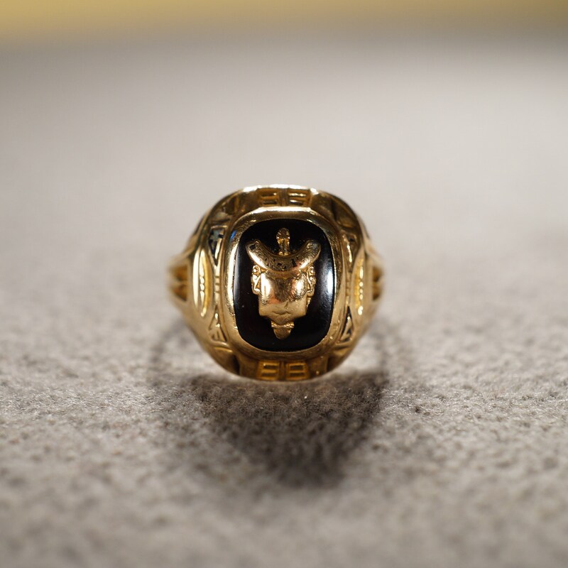 Signet Class Rings - Etsy