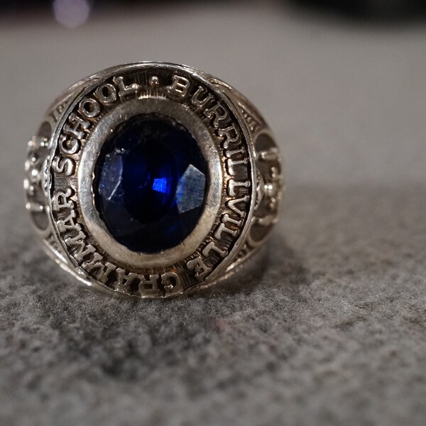Class Ring - Etsy