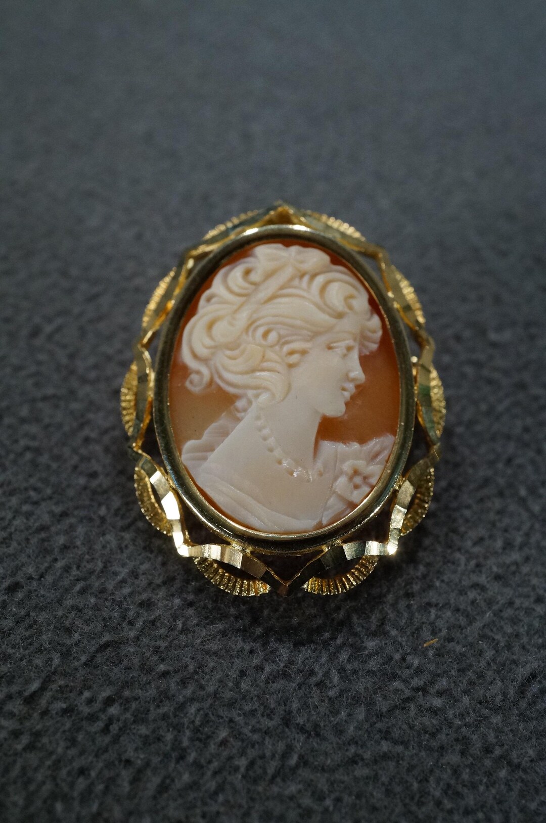 Antique Vintage 14 K Yellow Gold Pin Brooch Pendant Charm Fancy Carved ...