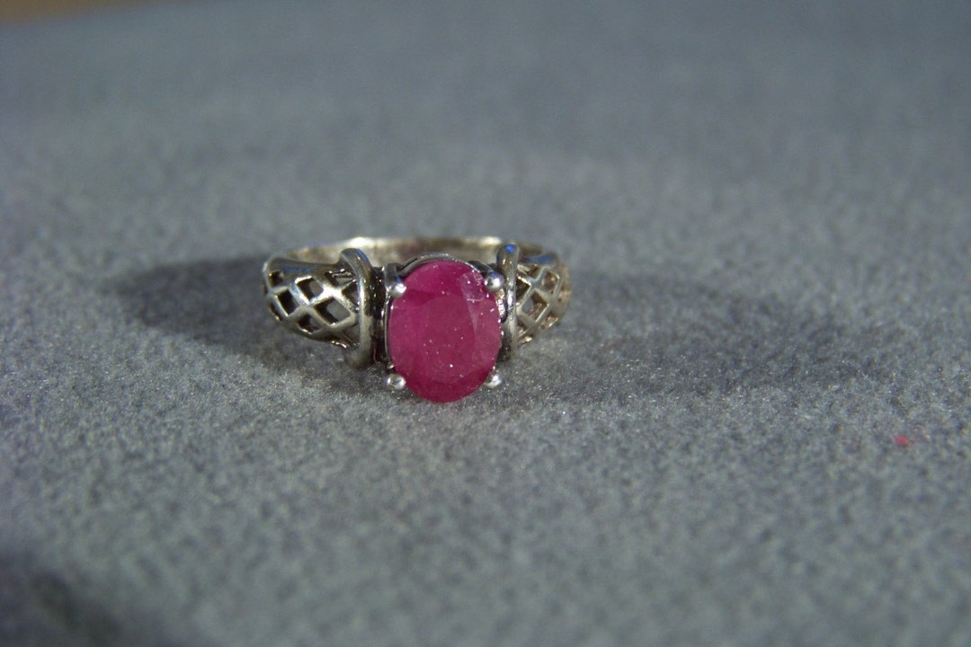 Vintage Sterling Silver Fancy Scrolled Oval Ruby Ban Ring, Size 7 W - Etsy