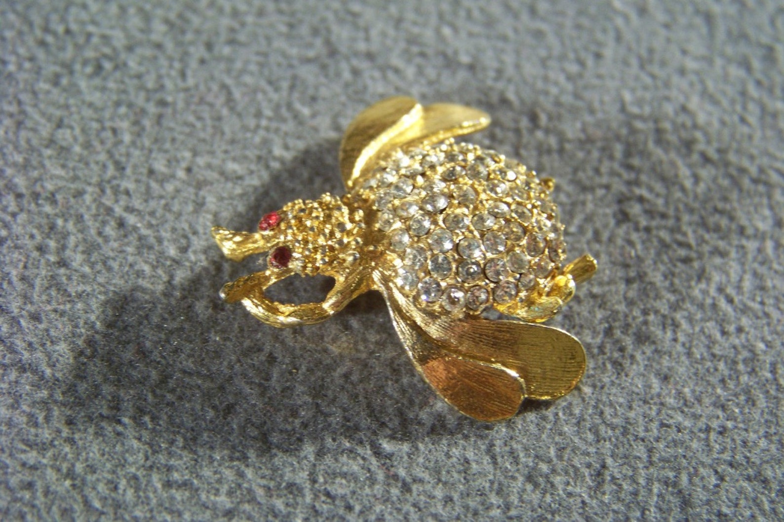 Vintage Yellow Gold Tone Fancy Etched Rhinestone Fly Bug Bold - Etsy