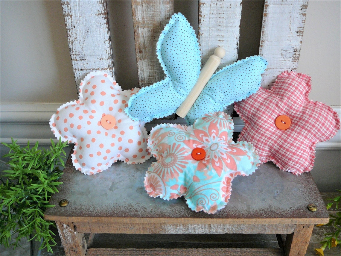 Farmhouse Spring/ Summer Flower Mini Pillow Set of 3. - Etsy