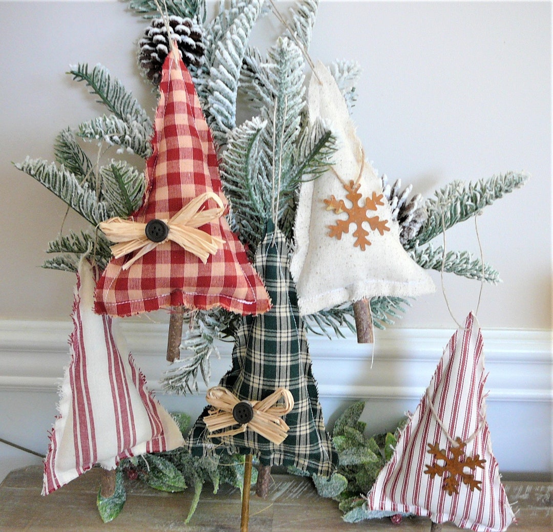 Rustic Fabric Christmas Tree Ornaments. Farmhouse/ Primitive Tree ...