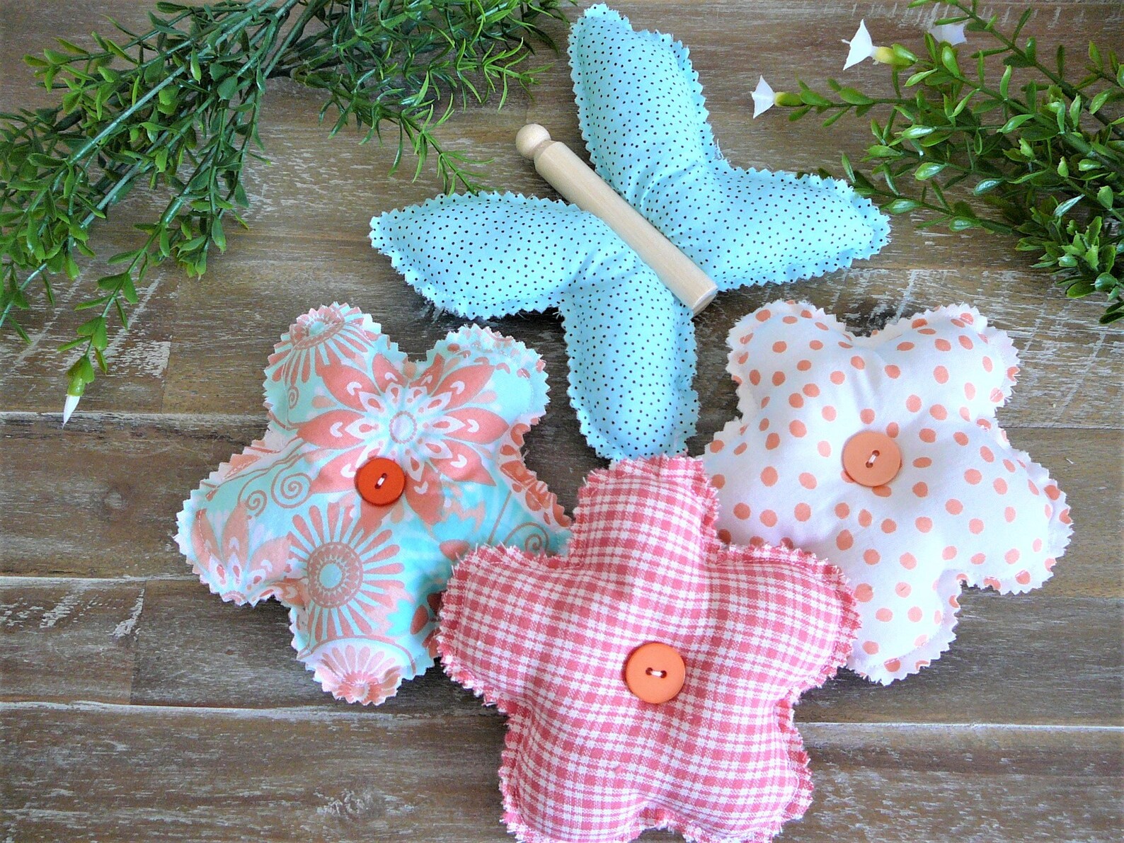Farmhouse Spring/ Summer Flower Mini Pillow Set of 3. - Etsy