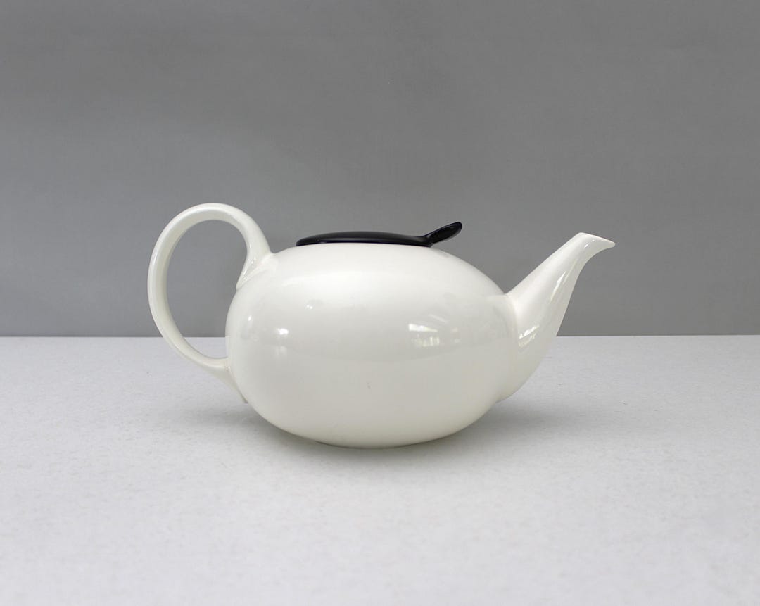 Eva Zeisel Town & Country Teapot White Black Metropolitan Museum of Art ...