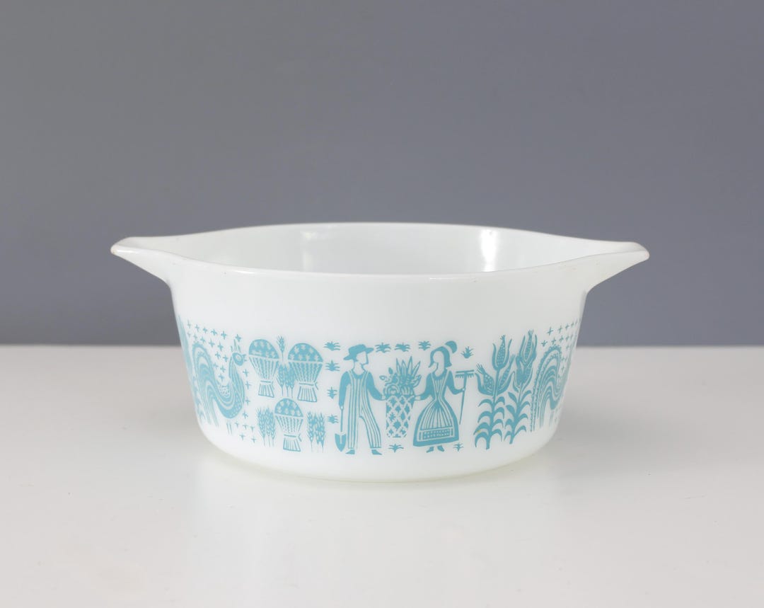 Vintage Pyrex Butterprint Casserole Dish 474 1 1/2 Qt Blue on White - Etsy