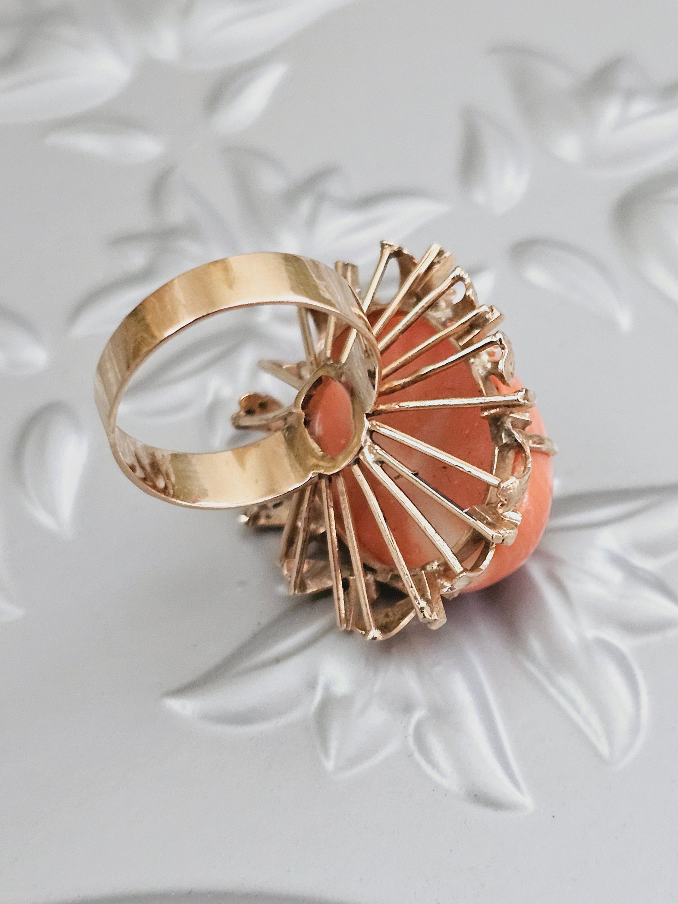 Vintage 14k Gold Coral Ring Large - 14k Yellow Gold Coral Cocktail Ring ...