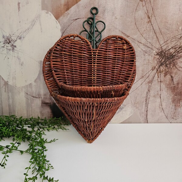 Wire Heart Basket - Etsy