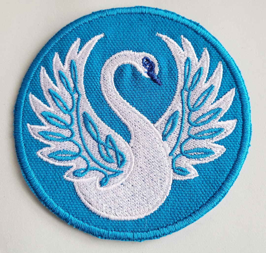 Iron-on Patch - CELTIC SWAN - Etsy