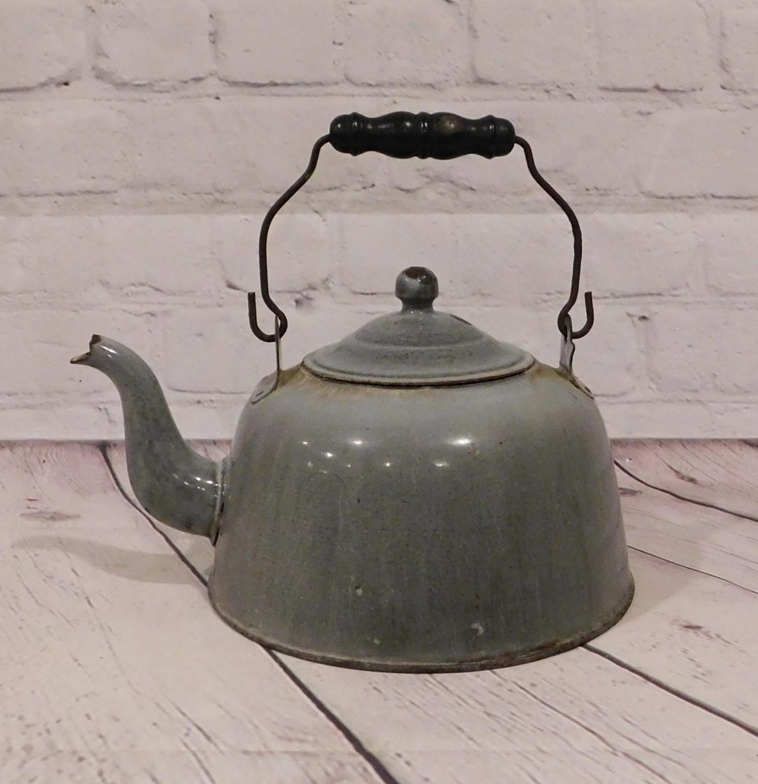 Gray Graniteware Tea Kettle, L & G Mfg. Co., Rustic Condition, VK70 - Etsy