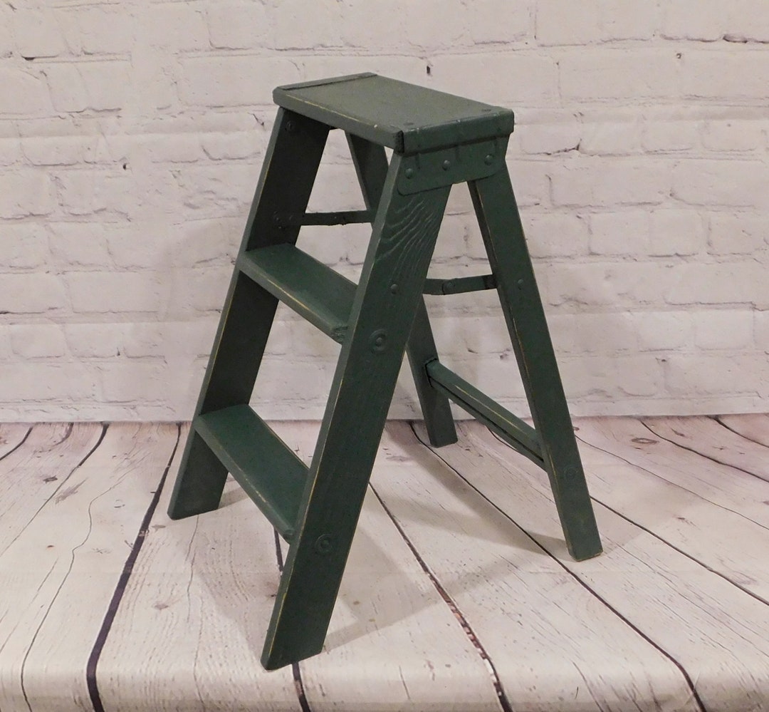 Vintage Green Painted Step Ladder, Plant Stand Ladder, Farmhouse Style ...