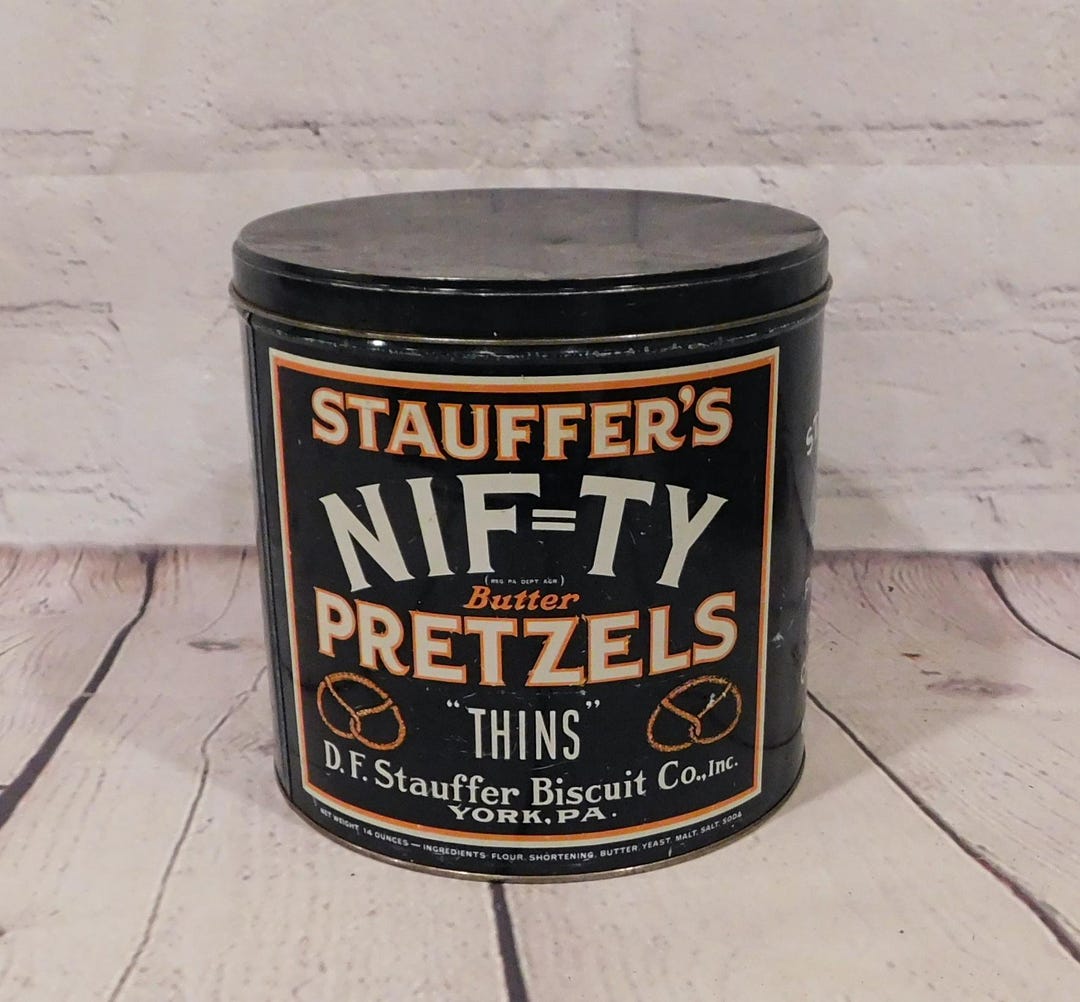 Vintage Pretzel Tin, Stauffer's NIF-TY Butter Pretzels, Stauffer ...