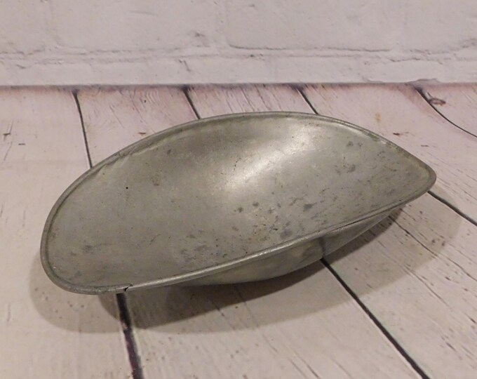 Vintage Cast Metal Scale Pan, SC43 - Etsy