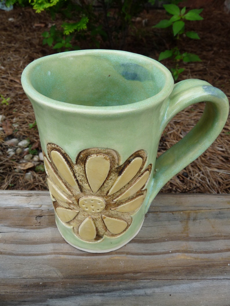 DAISY MUG SPRING Flower Mug 12 Oz Textured Mug Skinny - Etsy
