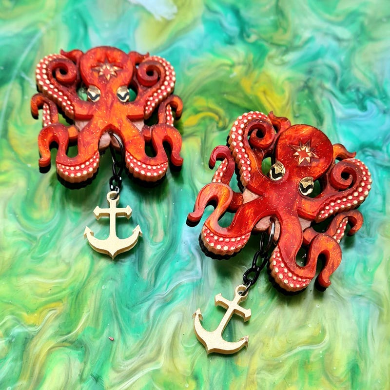 Octopus Brooch - Etsy